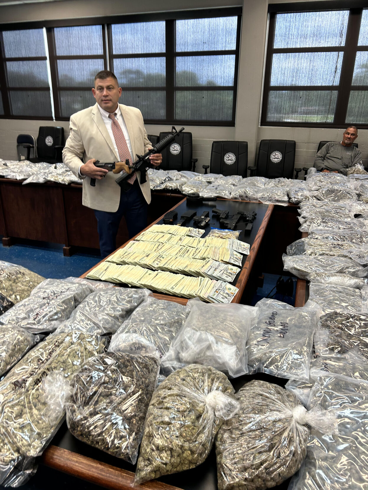 ‘Weed, guns and money’ — MPD seizes 154 pounds of marijuana | News ...