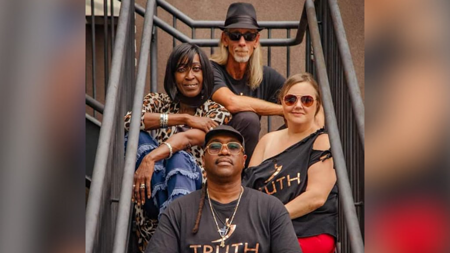 Rock Bottom String Band at Merry Widow Aug. 29 | | lagniappemobile.com