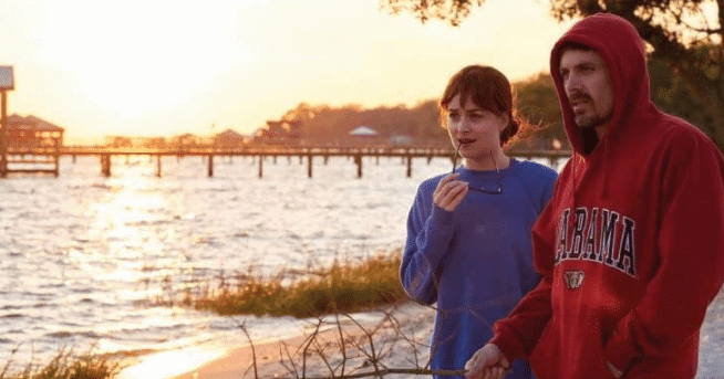 Gobble up the gossip | Mobile Magnified | lagniappemobile.com