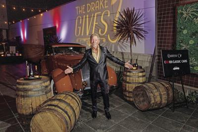 The Drake Restaurant Hosts ‘The Drake Gives’ | News | lagunabeachindy.com