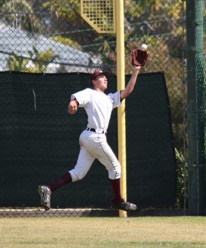 Baseball Defeats El Segundo 2-1 | Sports | lagunabeachindy.com