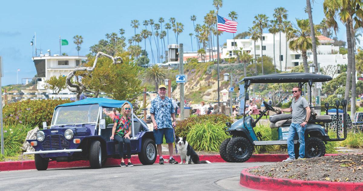 Carting Around Town | Community | lagunabeachindy.com