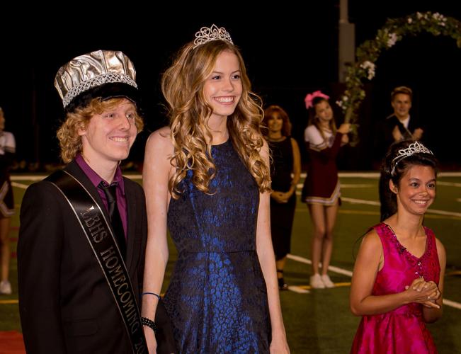 Breakers Get Homecoming Victory 21-12 | Sports | lagunabeachindy.com