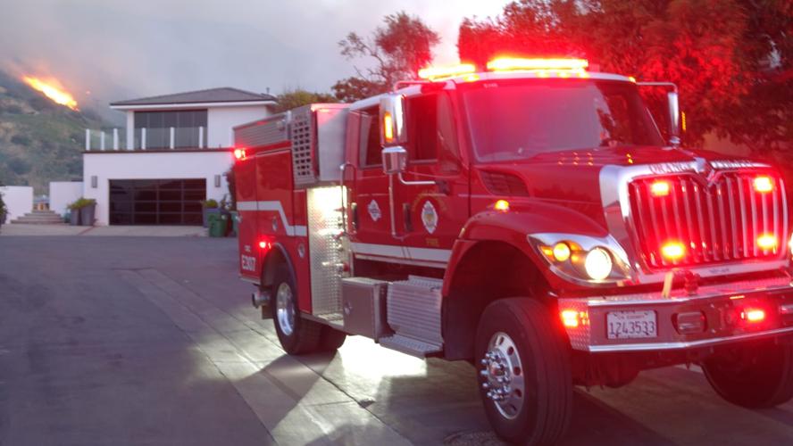 UPDATED: Wind-blown Emerald Fire grows to 150 acres | Do-not-import ...