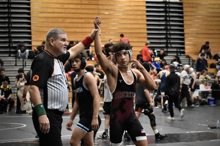 ‘Thrown to the Wolves’: Laguna Beach High School Wrestlers Reach New ...