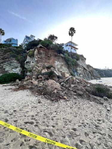 Section of 9th Street Beach to remain closed after bluff movement ...