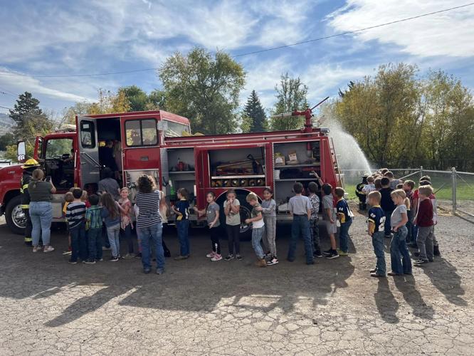Lakeview Volunteer Fire Dept. hosts safety event for 2nd graders ...