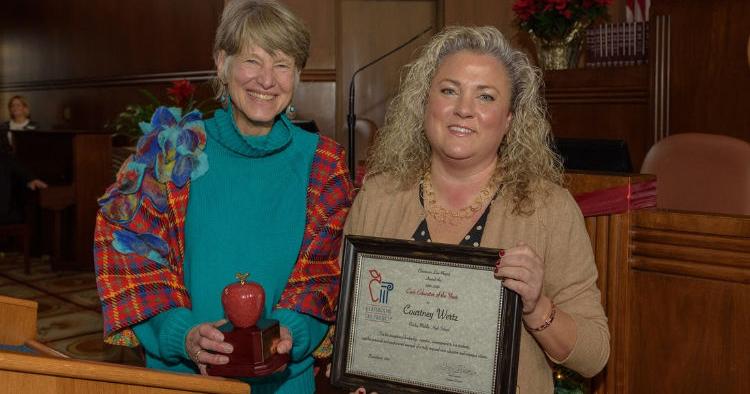 Paisley teacher wins state award | News | lakecountyexam.com