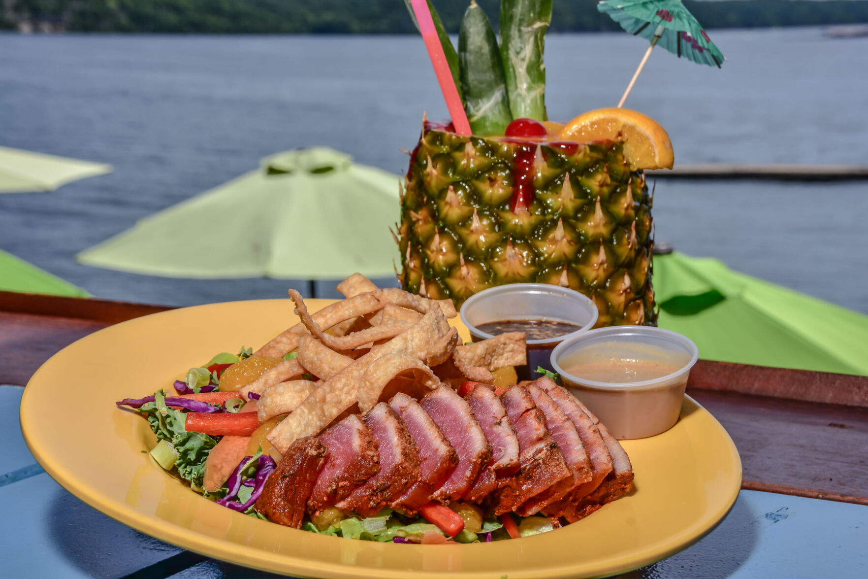Paradise Restaurant & Bar: Jaw-Dropping Lake View & A Menu That's Even ...