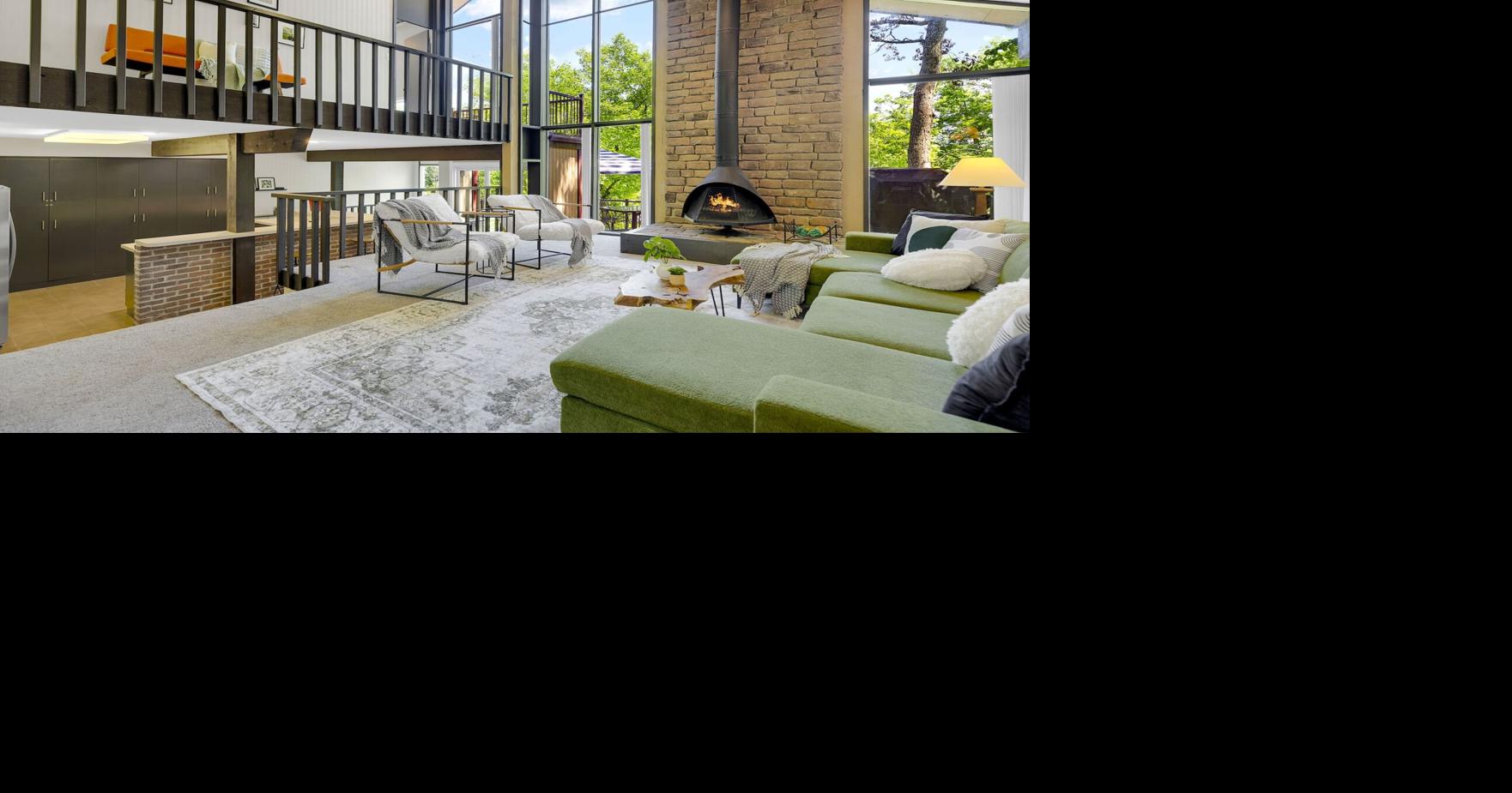 Natural Light, Archways & Vaulted Ceilings Galore! Unique 5-Bedroom ...