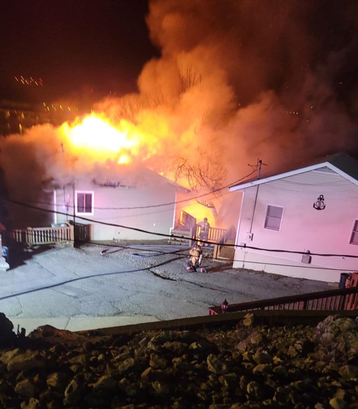 Waterfront Home On Lake Of The Ozarks Totally Destroyed By Late-Night ...