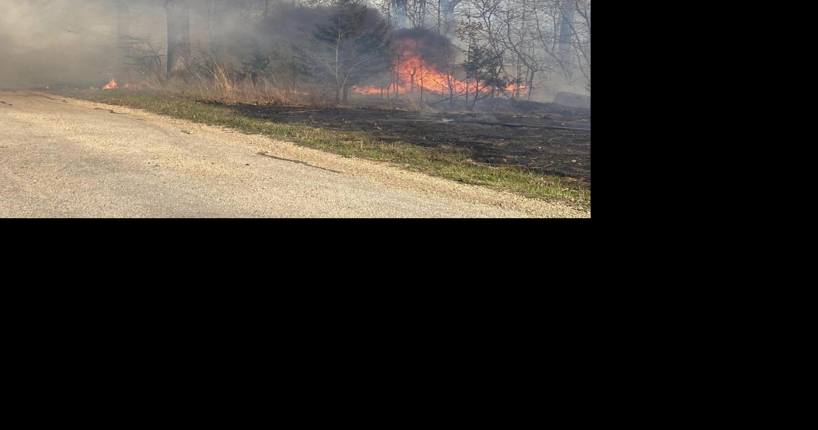 1,000 Acre Brush Fire Sweeps Through Rural Area At Lake Of The Ozarks ...