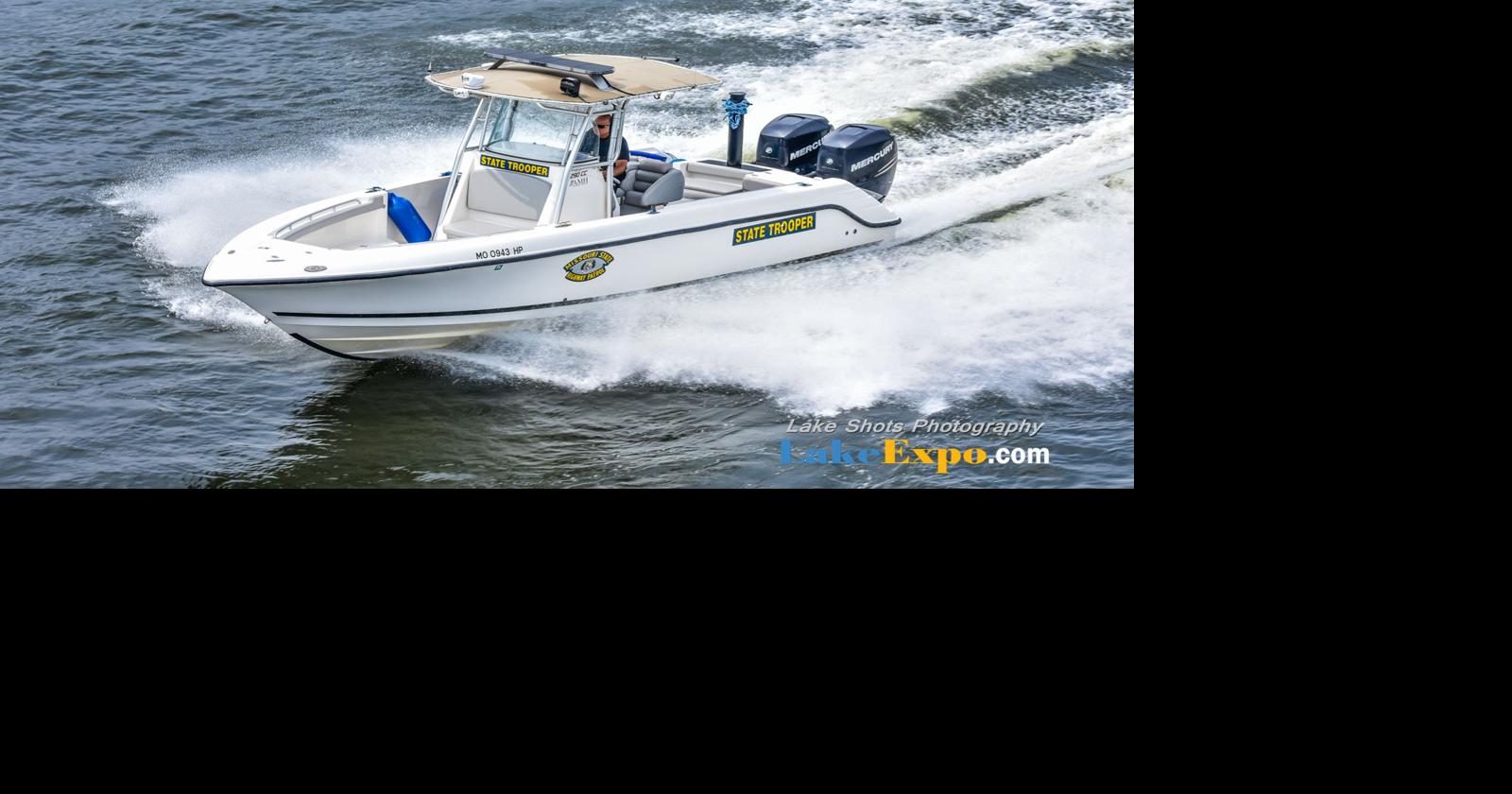 Five Injured When Boat Hits Submerged Log On Lake Of The Ozarks | Boat ...