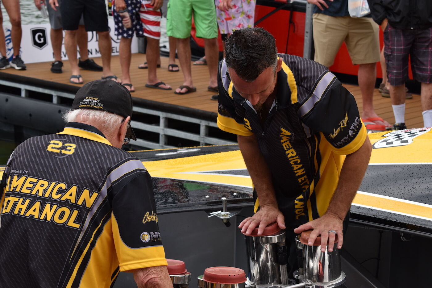 BREAKING: 'American Ethanol' Powerboat Hits 214 MPH, Setting New Lake ...