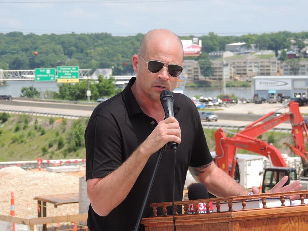 Oasis Groundbreaking! Developer Touts 2025 Opening, Big Tax Benefits ...