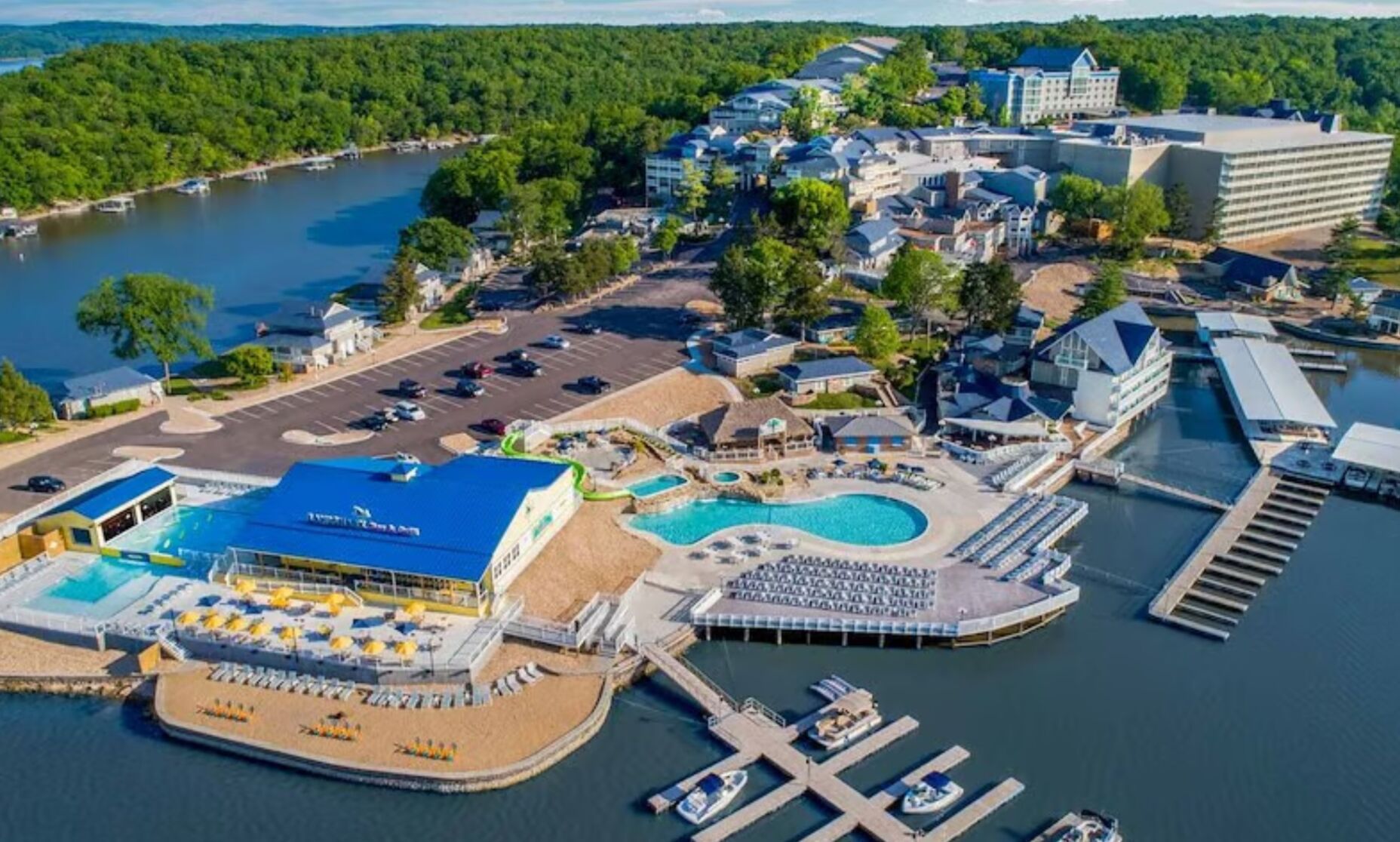 Margaritaville Lake of the Ozarks Tiki Hut Pool Bar - Live Music by ...