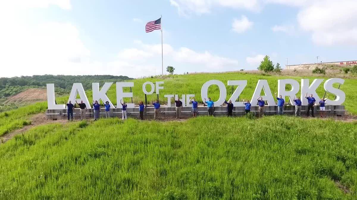 Lake Of The Ozarks 'Hollywood-Style' Sign Turns Five | Boating At Lake ...