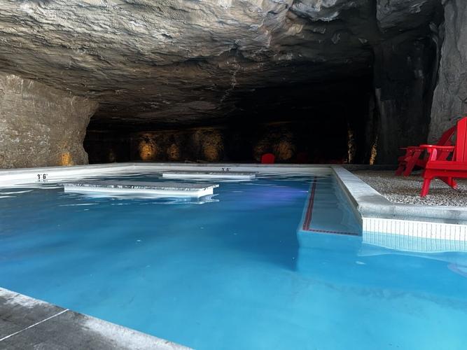Hidden Caves At Lake of the Ozarks: Here's Where To Find Them | Things ...