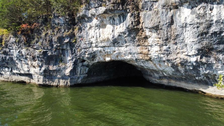 Hidden Caves At Lake of the Ozarks: Here's Where To Find Them | Things ...