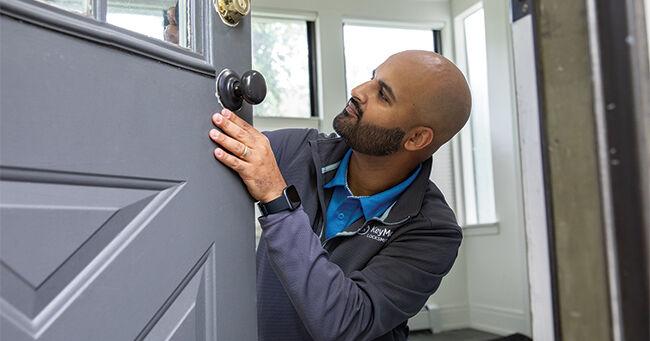 What Professional Locksmiths Say Homeowners Get Wrong About Security ...