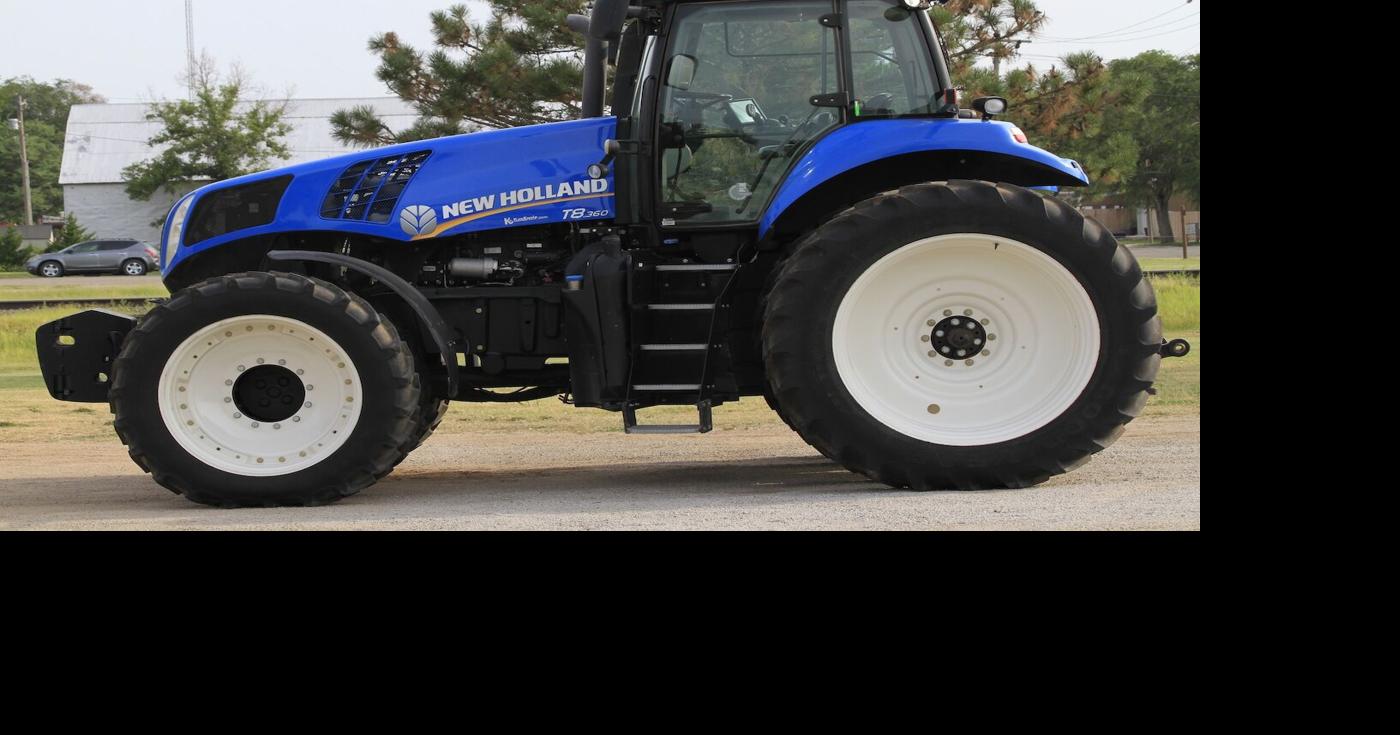 Tractor Crashes Into Building At Lake Of The Ozarks, Driver Injured ...