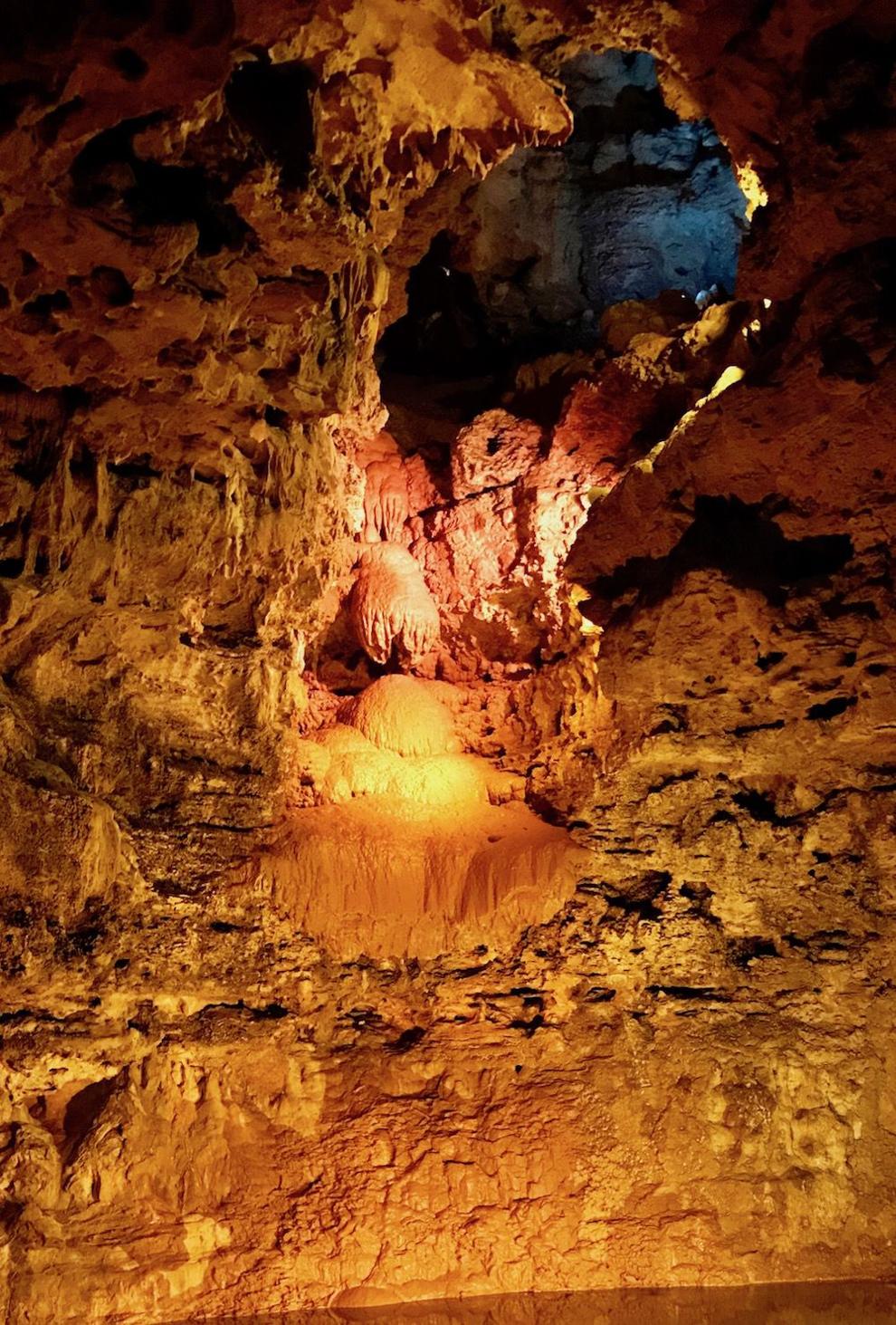 Spelunk! 6 Must-See Caves At Lake Of The Ozarks | Things To Do ...