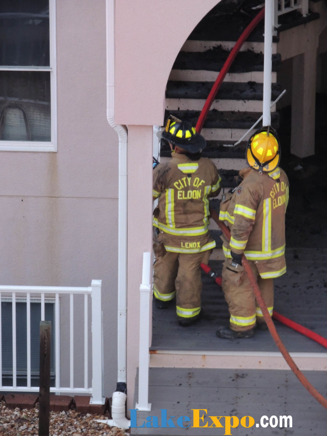 No Injuries: Firefighters Control Emerald Bay Condo Fire On Lake Of The ...