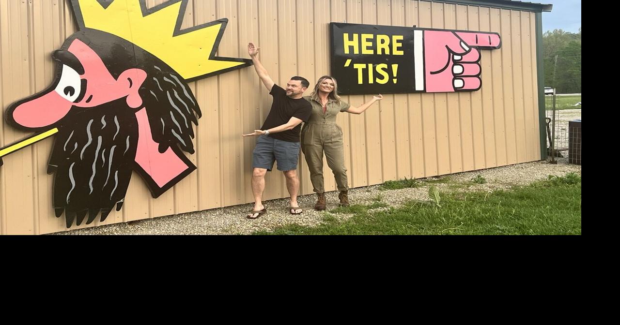 A Legendary Lake Of The Ozarks Sign Is Restored: The Crowned Hillbilly ...