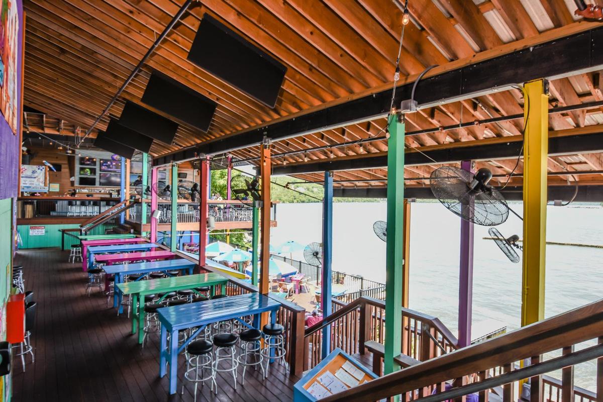 Paradise Found: Lake Of The Ozarks' Tropical Restaurant Serves ...