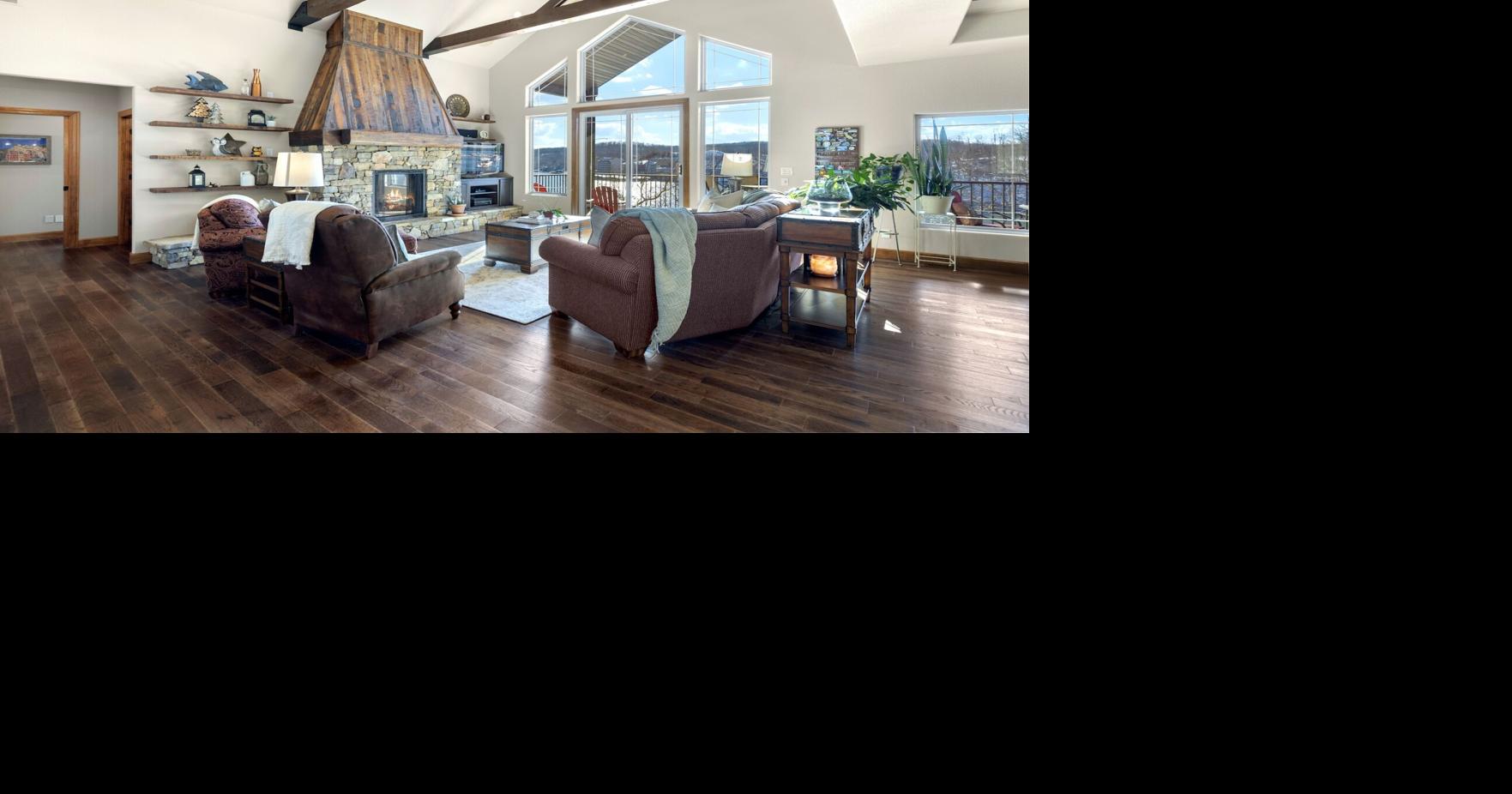 Built For Lake Life: Deep Water, Big Dock & Guest-Friendly Design ...
