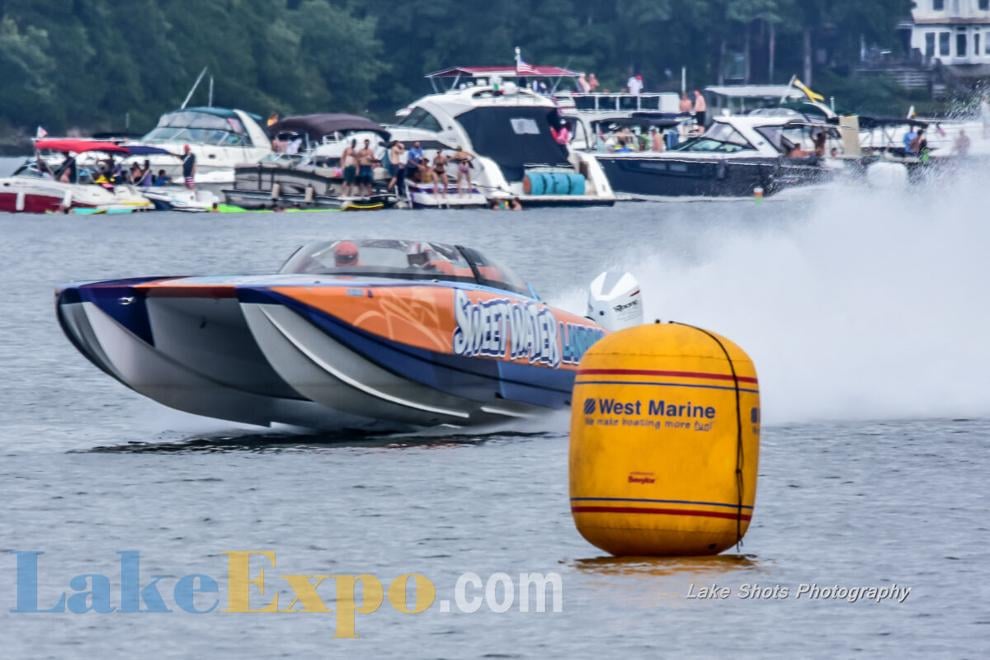 Lake Of The Ozarks Shootout Race Photos - Day 1 [Lake Shots Gallery ...