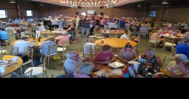 Lake Of The Ozarks Idiots Club Bringing Texas Singer Leslie Blasing For ...