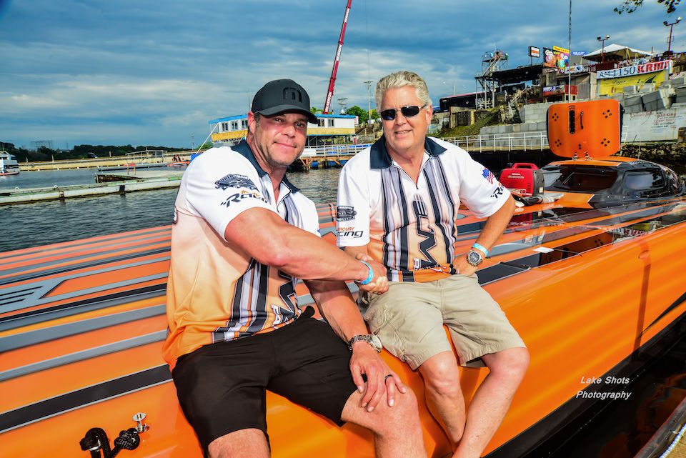 The Big Cats Battle: Wake Effects, Miss GEICO & More | The Lake Race ...