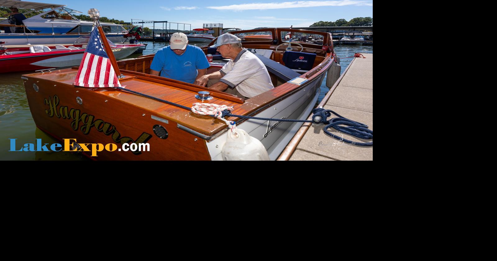 PHOTOS: Crowds Enjoy Warm Weather & Vintage Boats At Captain Ron's ...