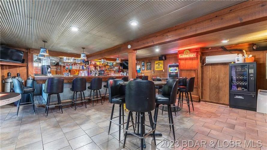 Bear Bottom Resort On Lake Of The Ozarks Is For Sale | Lodging ...