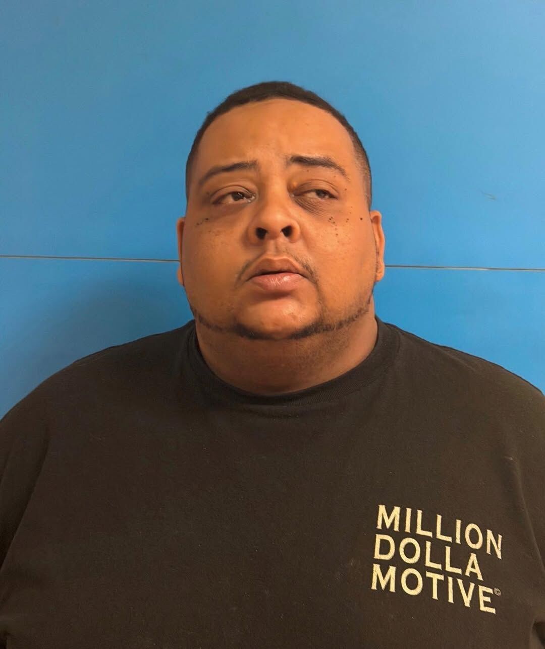 Hollister man found hiding in shower, served with domestic warrants ...