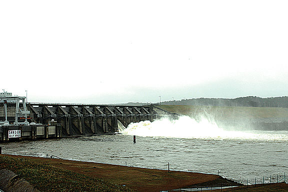 Lake Gaston Dam spillway open - use caution | News | lakegastongazette ...