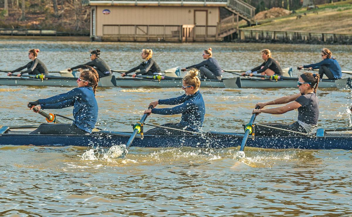 Georgetown women’s rowing team trains on Lake Gaston | News ...