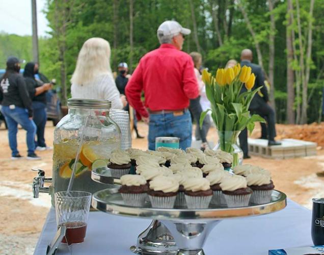 Jenny Cakes at the Lake Bakery groundbreaking | Gallery ...
