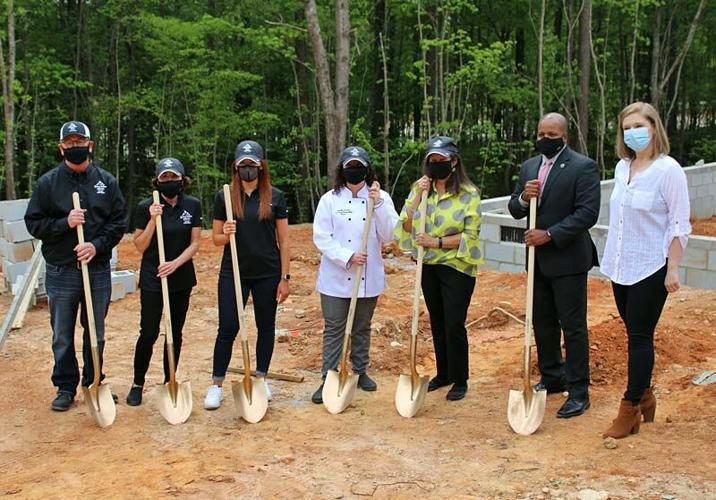 Jenny Cakes at the Lake Bakery groundbreaking | Gallery ...