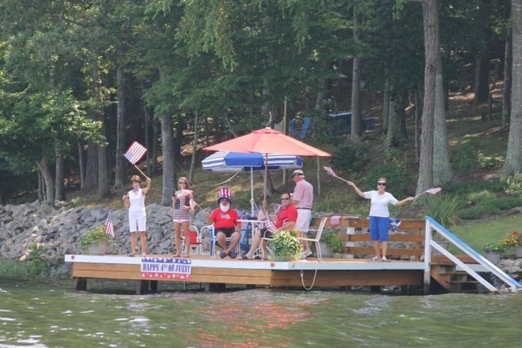 28th Annual Lake Gaston Boat Parade | Gallery | lakegastongazette ...