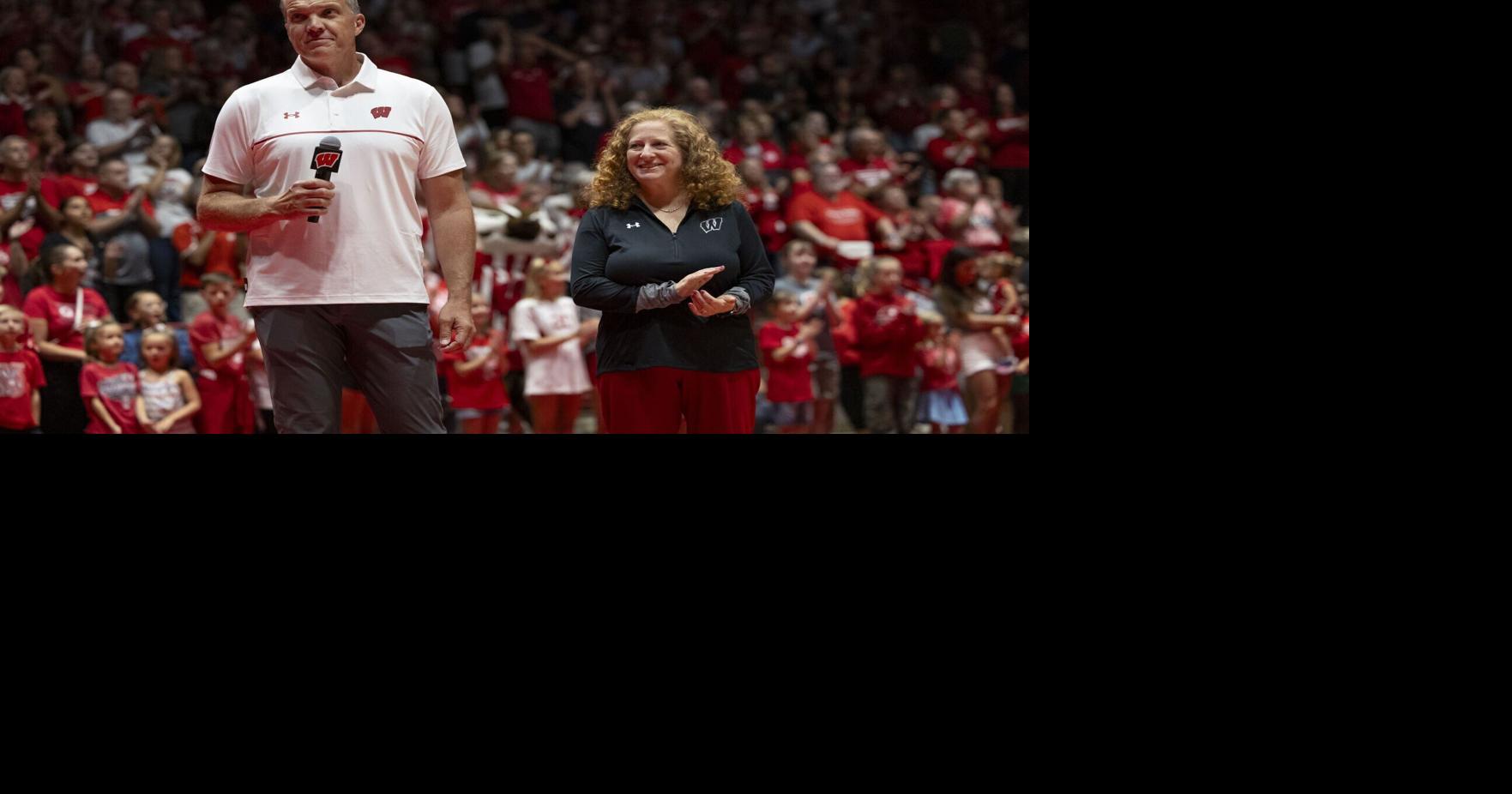 Chancellor gives Wisconsin AD McIntosh vote of confidence