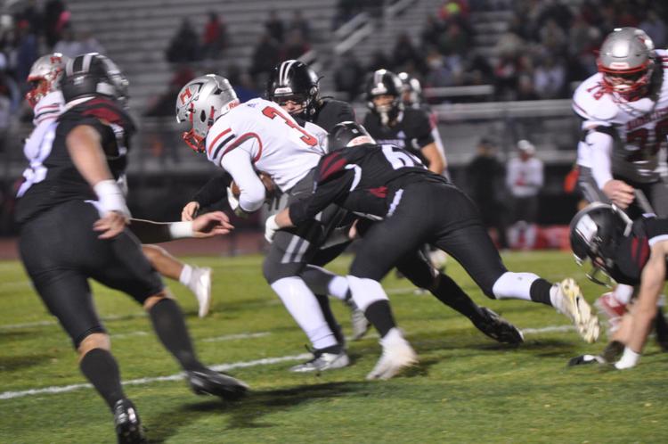 Badger football advances in playoffs with win over Horlick