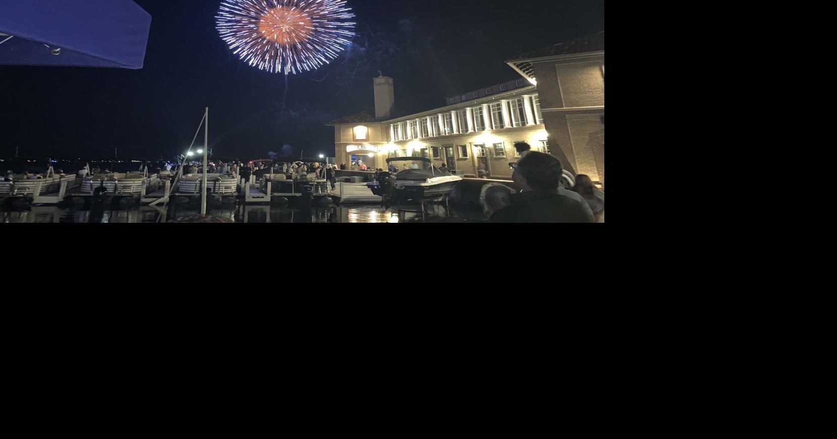 In photos and videos: Lake Geneva Venetian Fest fireworks and boat parade