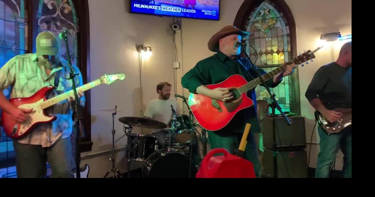 Lake Geneva Oktoberfest pre-party at Topsy Turvy Brewery