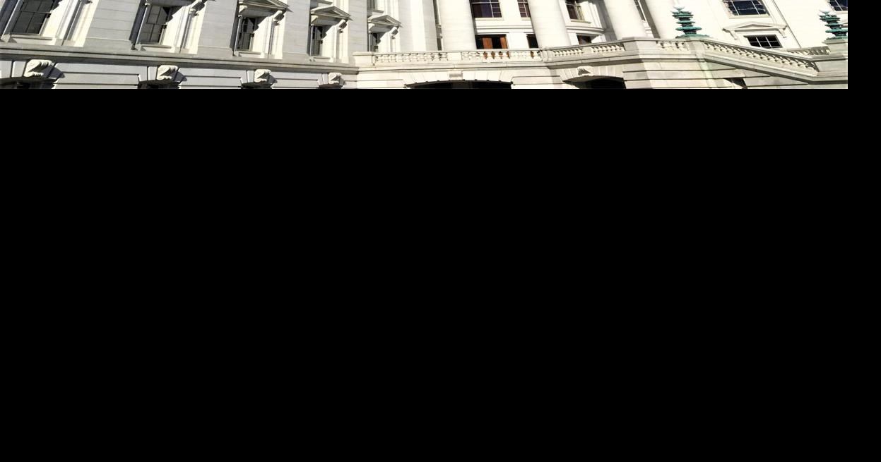 "Wisconsin Waters" theme announced for the 2022 State Capitol Holiday ...