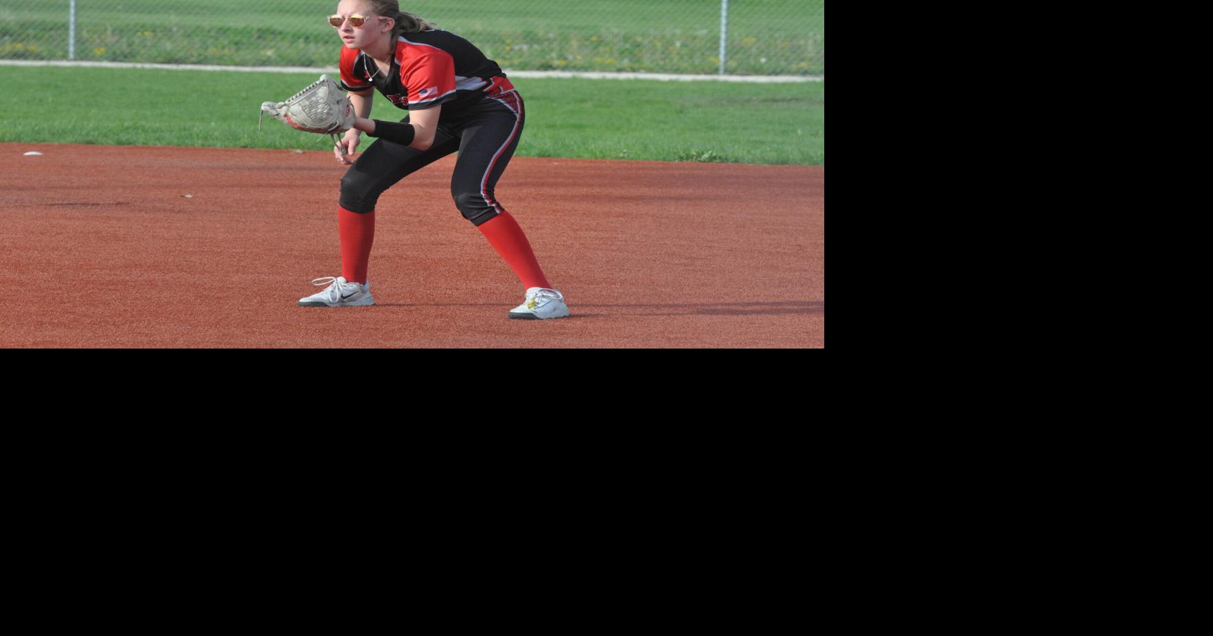 6 photos from the Big Foot softball game against Jefferson