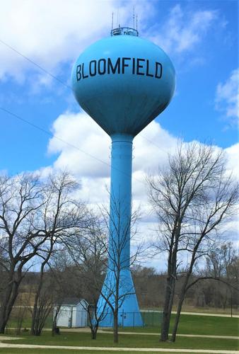 Bloomfield Village Board okays $6,900 contract for water tower exterior ...