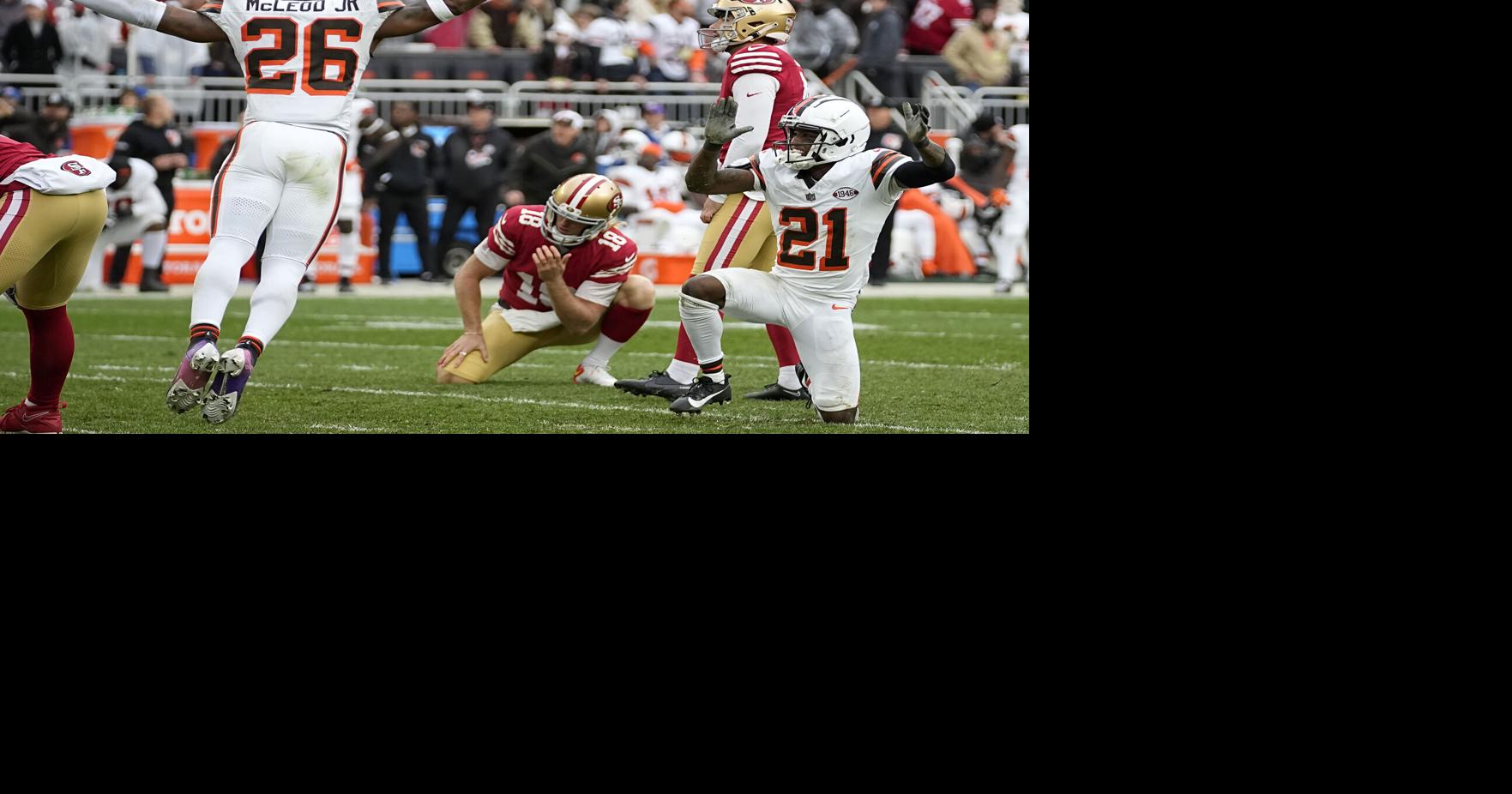 With 3rd-string QB, Browns pull home upset