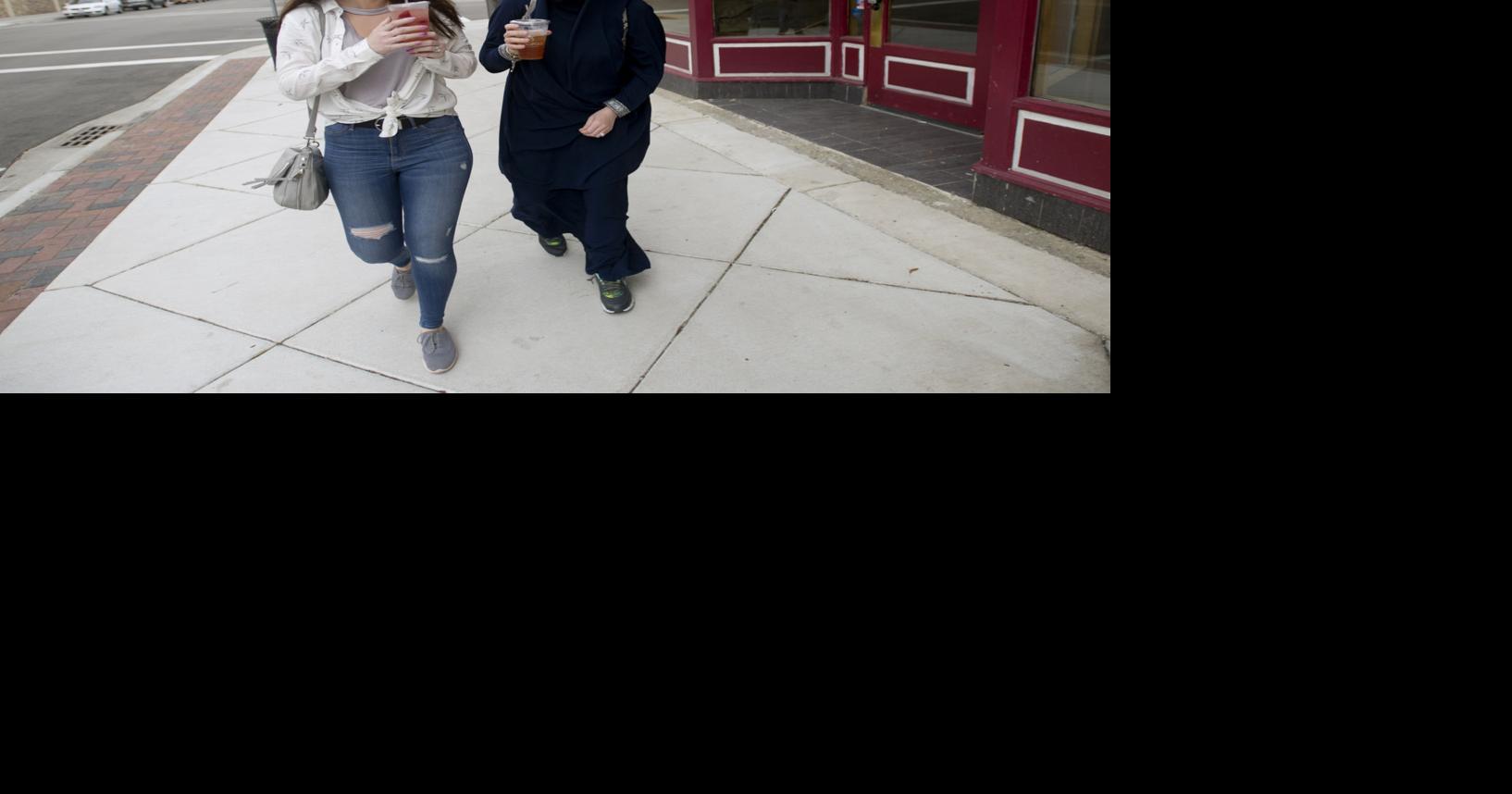 From hometown to hijab: Wisconsin woman converts to Islam